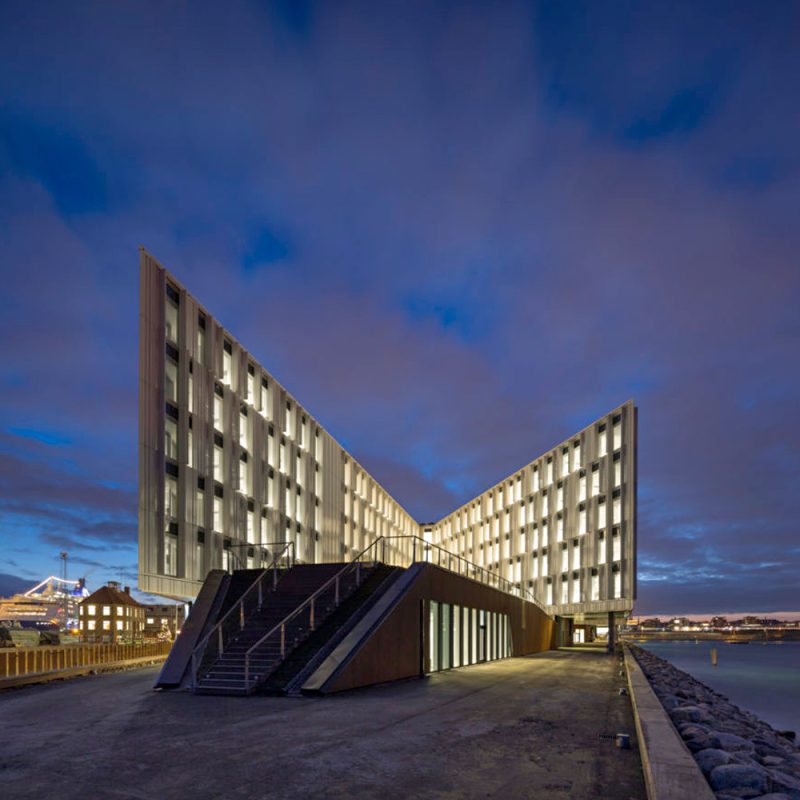 SandHurst-AEC - Building Resilience in Critical Infrastructure